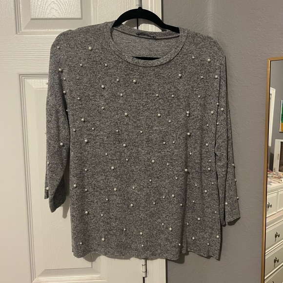Zara | Tops | Zara Pearl Detailed Top | Poshmark